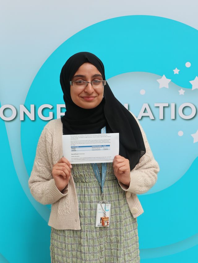 Nida Hanif - Leicester College